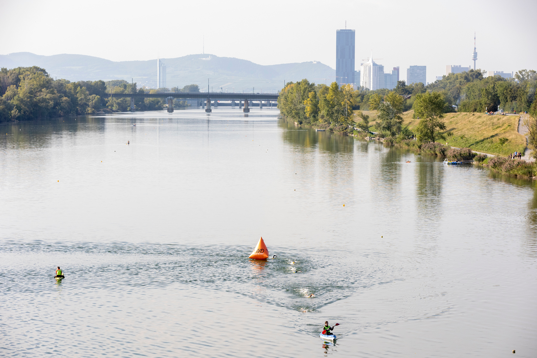 Wiener Landesmeisterschaften beim 6. P3 Vienna Triathlon über die ...